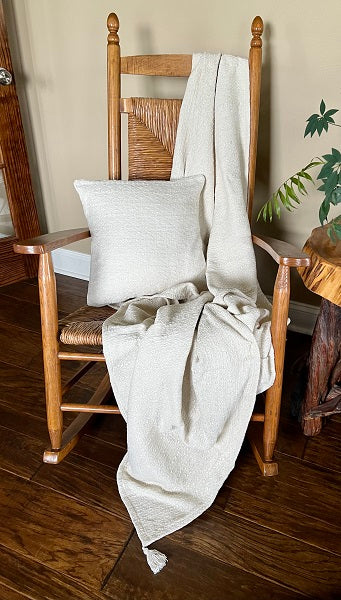 Geneva Throw – Saltbox Primitives