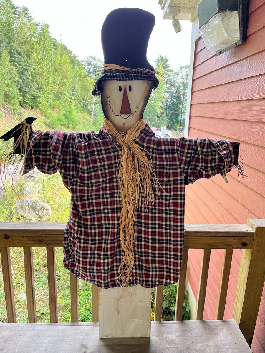 Sam the Scarecrow ( Store pickup only) – Saltbox Primitives