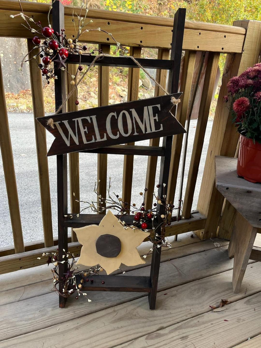 Welcome Ladder – Saltbox Primitives