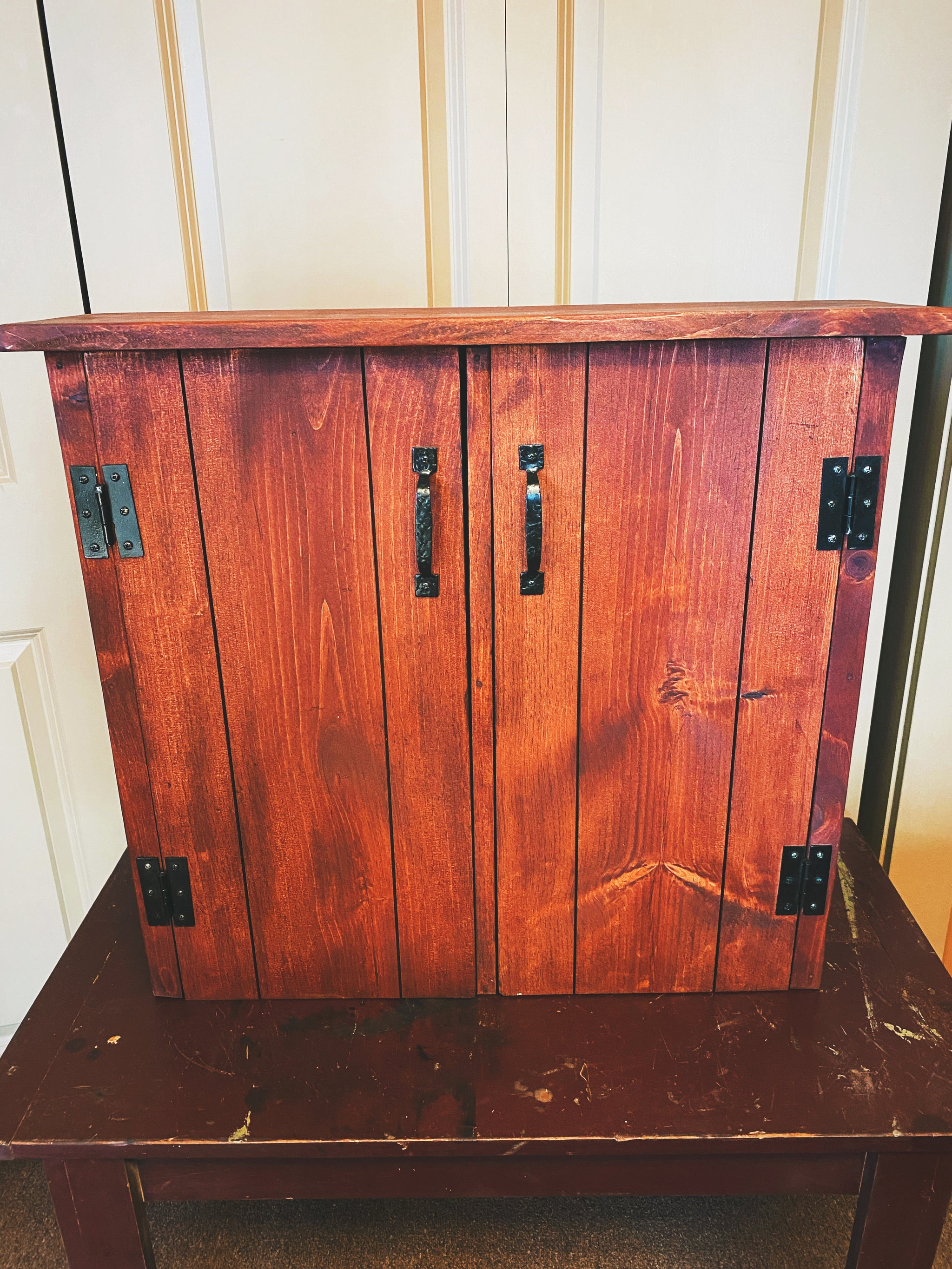 Country Cupboard (NOT AVAILABLE FOR SHIPPING) – Saltbox Primitives