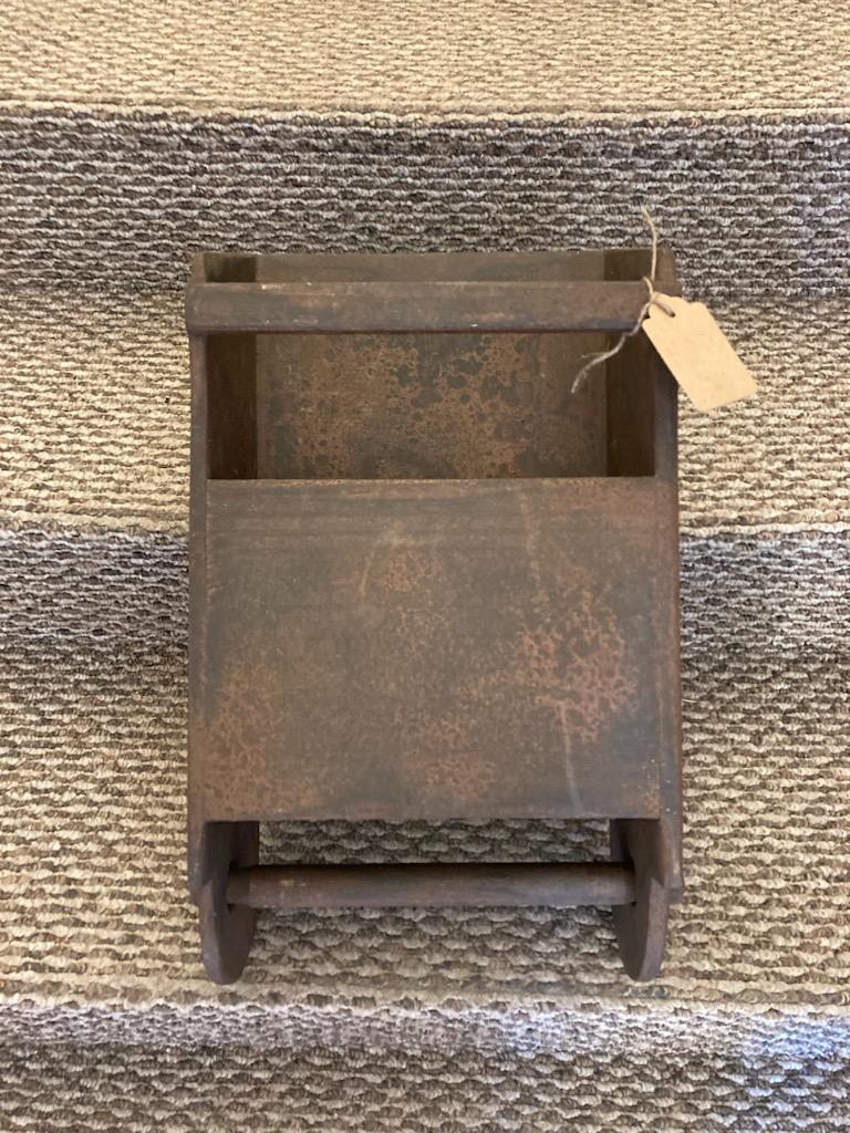 Primitive Toilet Paper Holder – Saltbox Primitives
