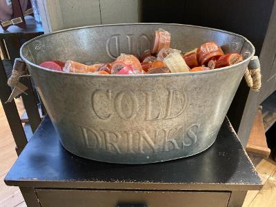 Cold Drinks Ice Bucket – Saltbox Primitives
